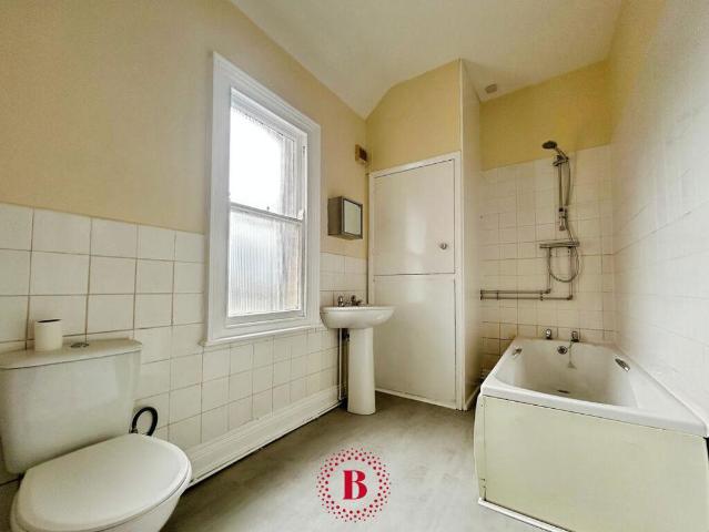 3 bed property for sale