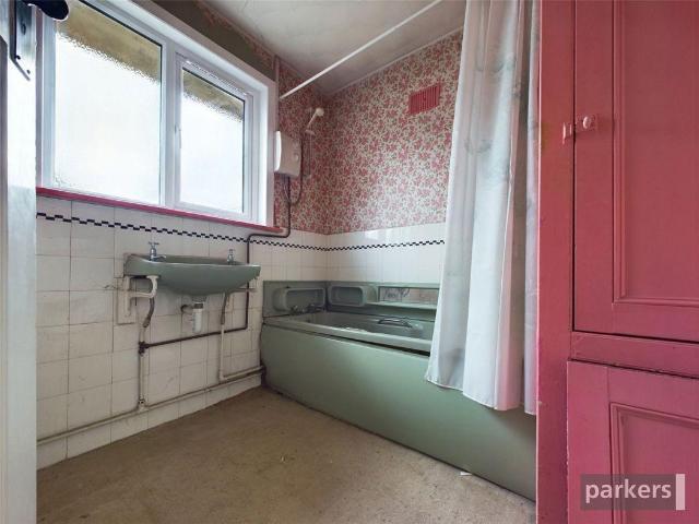 3 bed property for sale