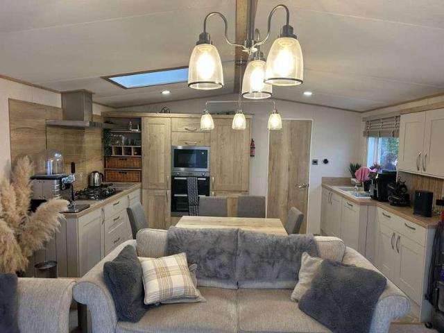 3 bed property for sale