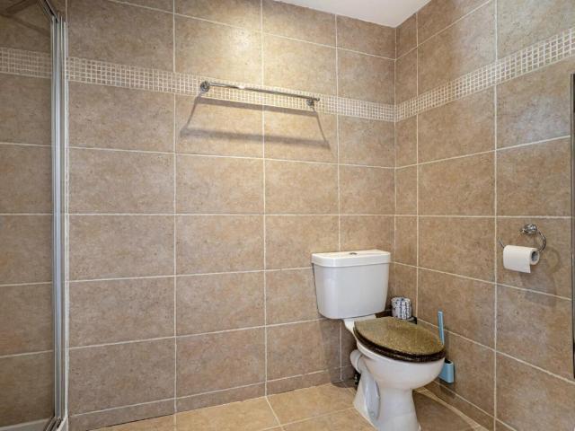 3 bed property for sale
