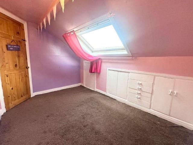 3 bed property for sale