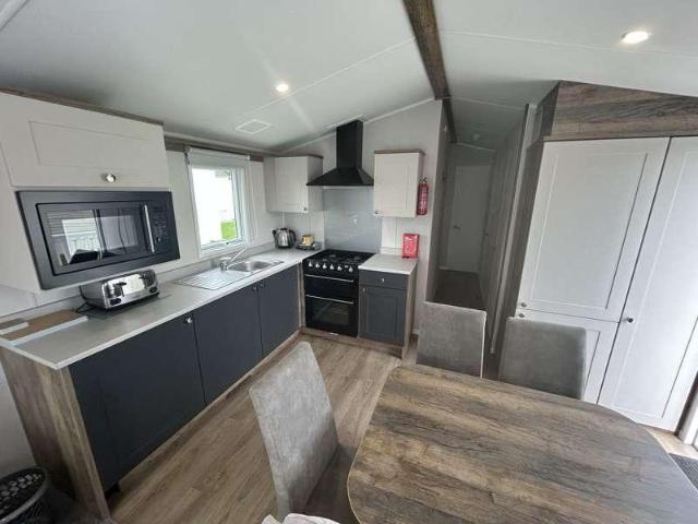 3 bed property for sale