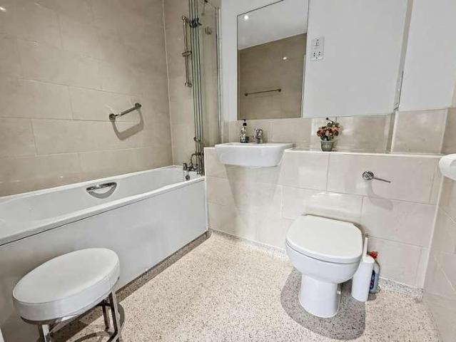 3 bed property for sale