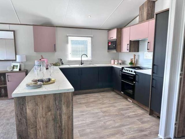 3 bed property for sale