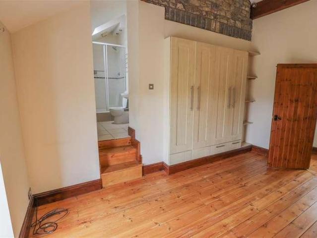 3 bed property for sale