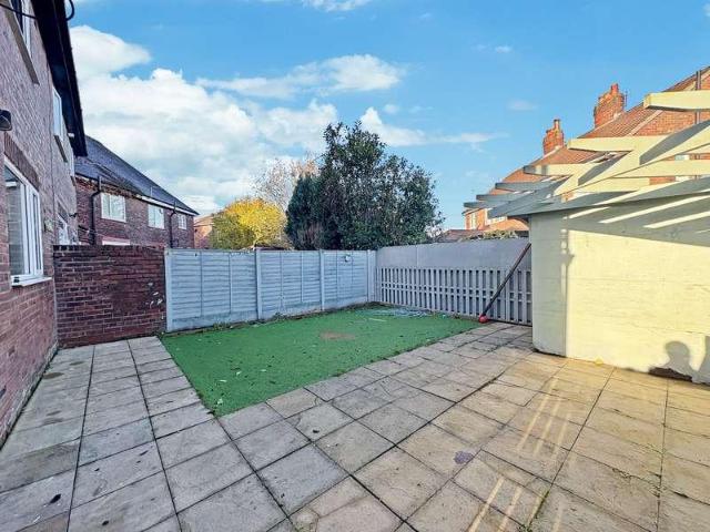 3 bed property for sale