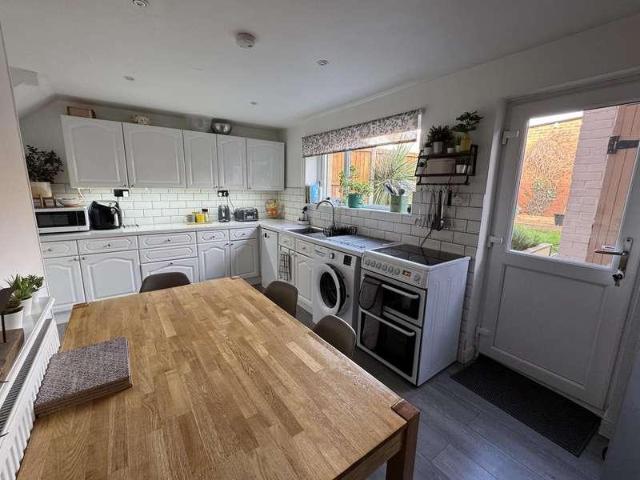3 bed property for sale