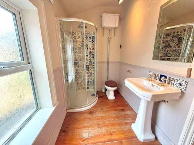 3 bed property for sale