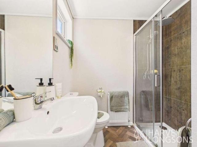 3 bed property for sale