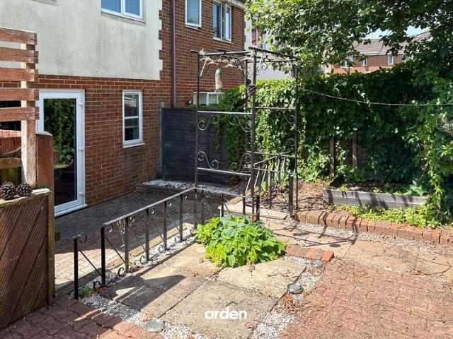 3 bed property for sale