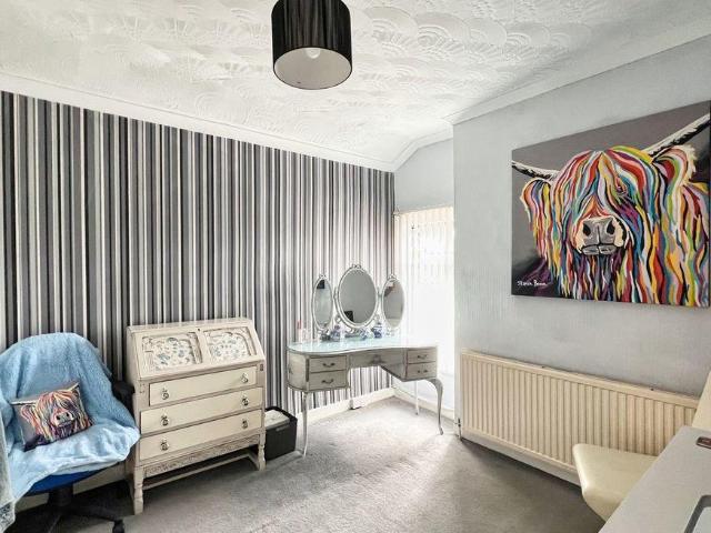 3 bed property for sale
