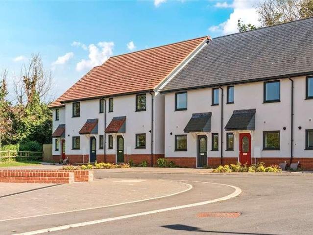 3 bed property for sale