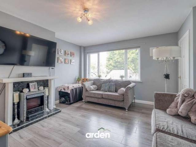 3 bed property for sale