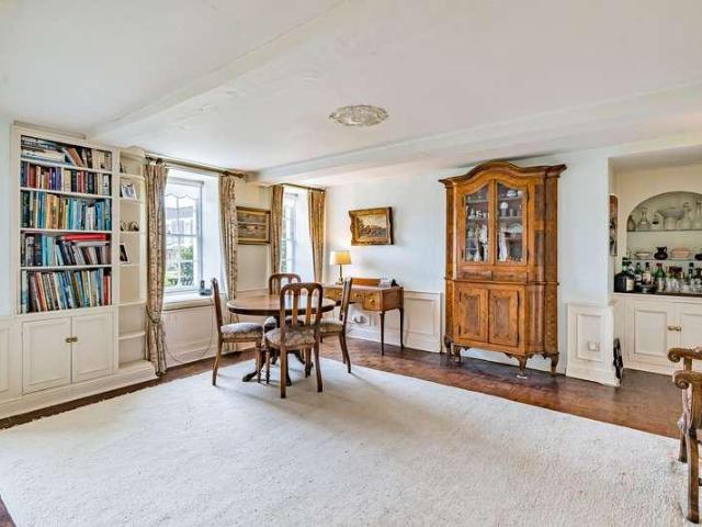 3 bed property for sale