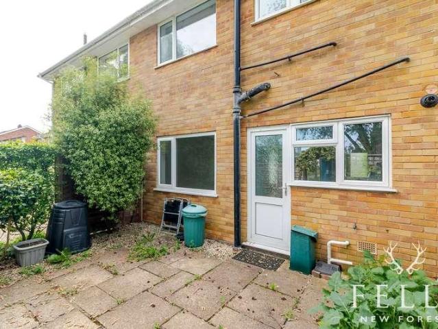 3 bed property for sale