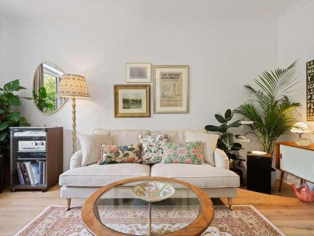 3 bed property for sale