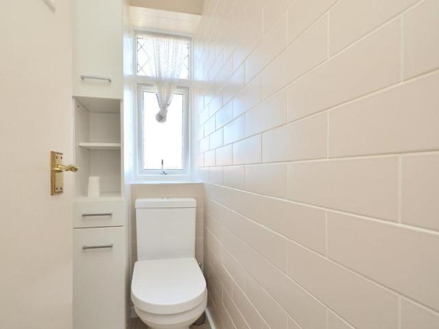 3 bed property for sale