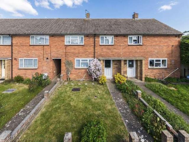 3 bed property for sale