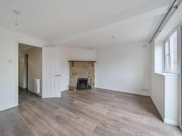 3 bed property for sale
