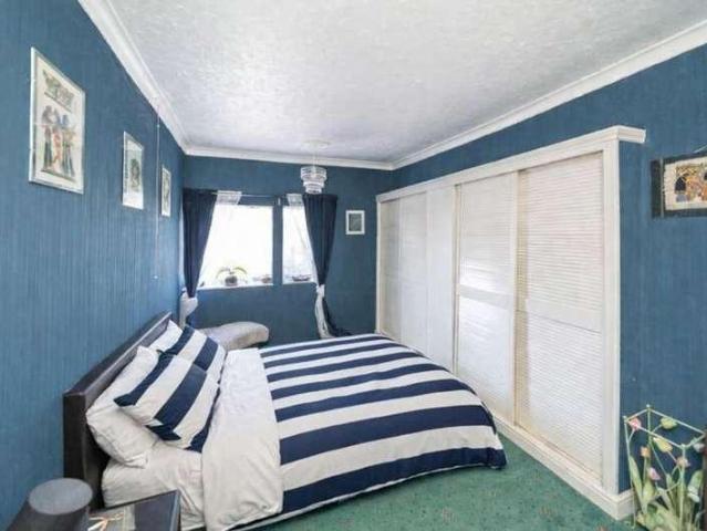 3 bed property for sale