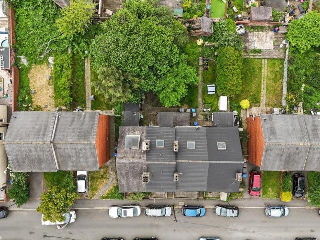 3 bed property for sale