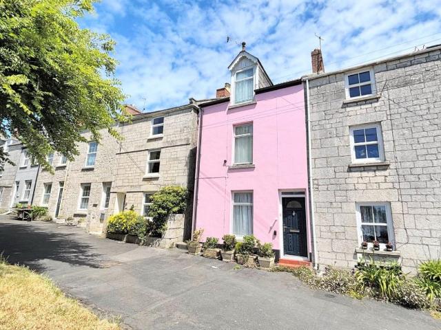 3 bed property for sale