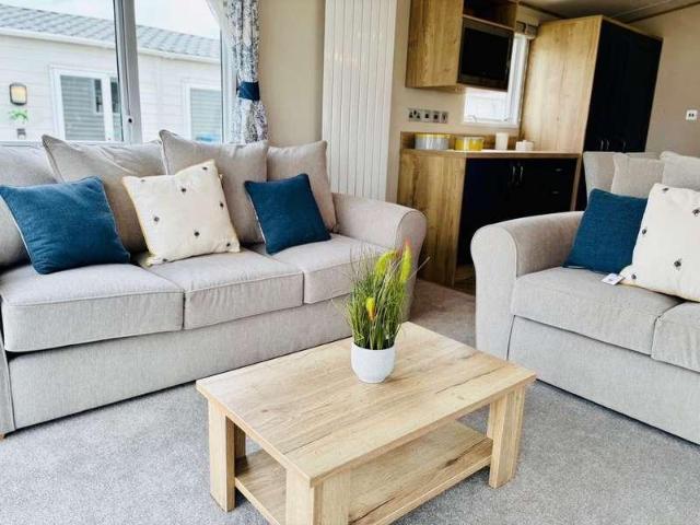 3 bed property for sale