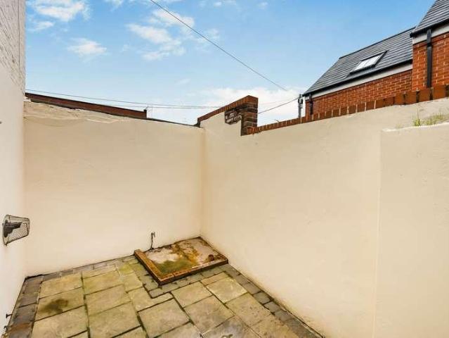 3 bed property for sale