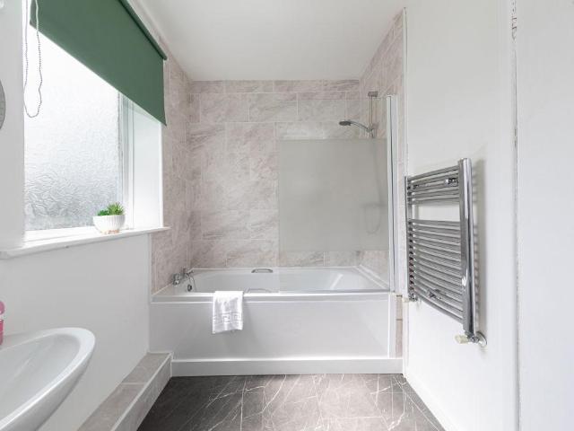 3 bed property for sale