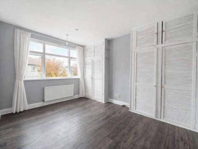 3 bed property for sale