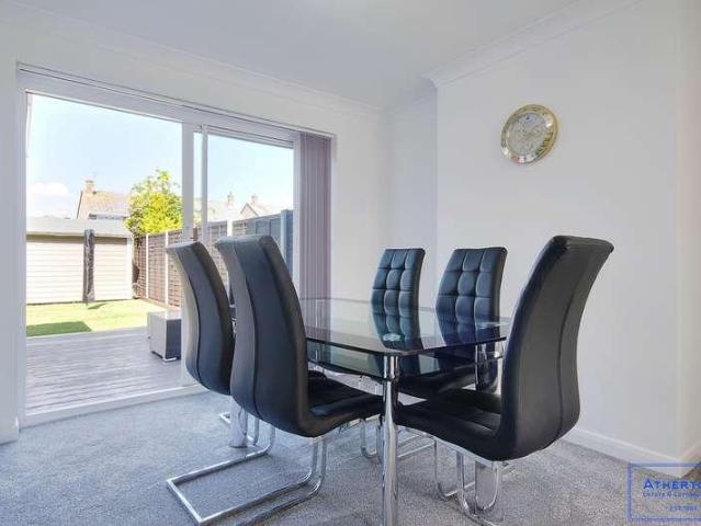 3 bed property for sale