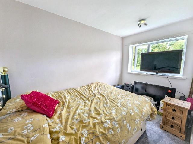 3 bed property for sale