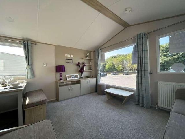 3 bed property for sale