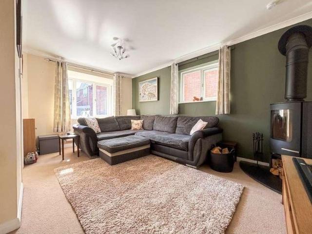 3 bed property for sale