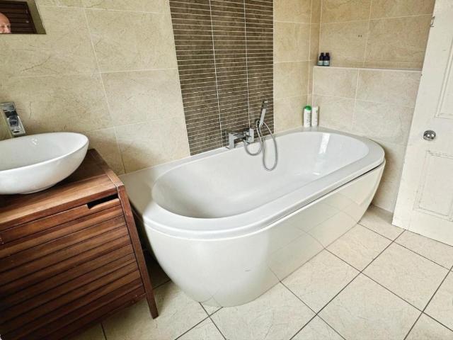 3 bed property for sale