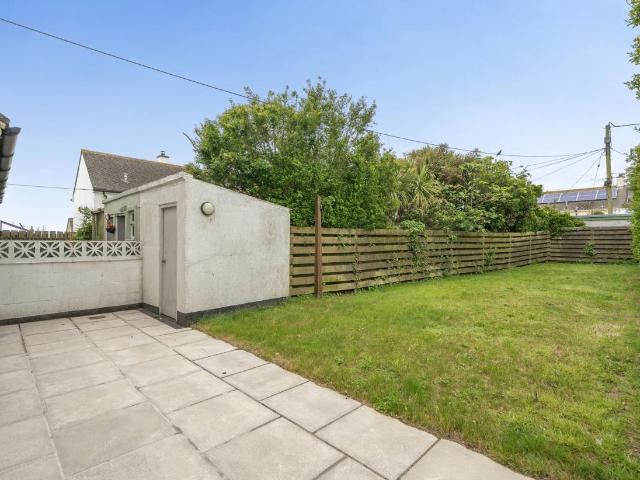 3 bed property for sale