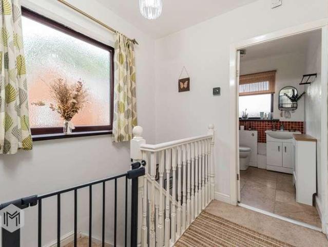 3 bed property for sale