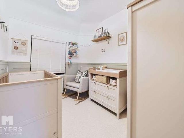 3 bed property for sale