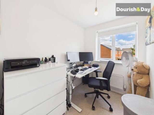 3 bed property for sale