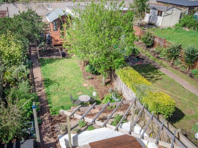 3 bed property for sale