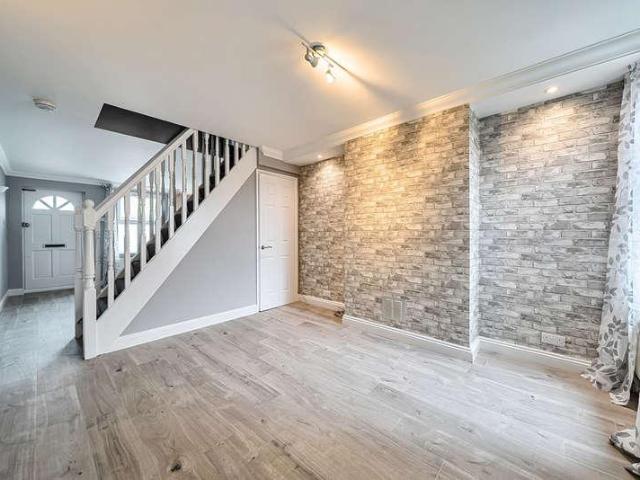 3 bed property for sale
