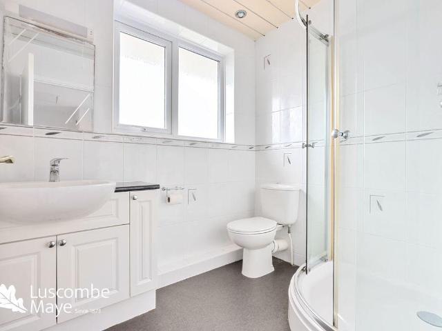 3 bed property for sale