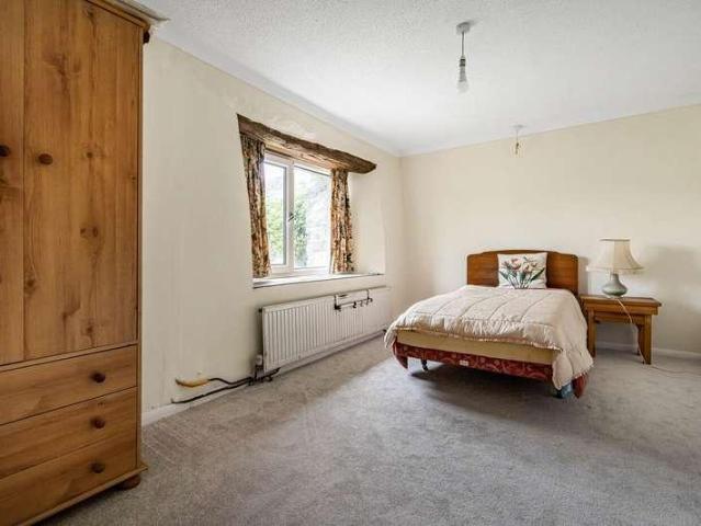 3 bed property for sale