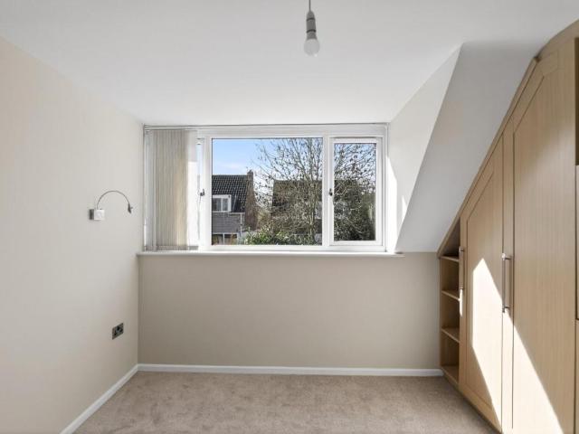 3 bed property for sale