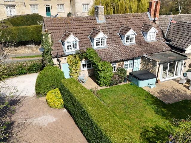 3 bed property for sale