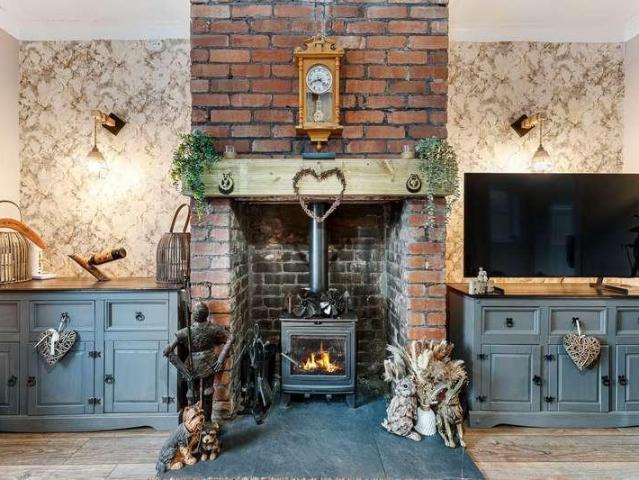 3 bed property for sale
