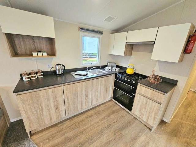 3 bed property for sale