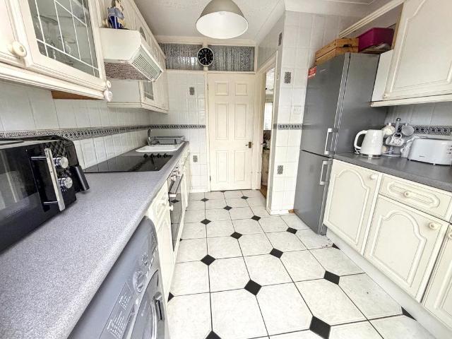3 bed property for sale