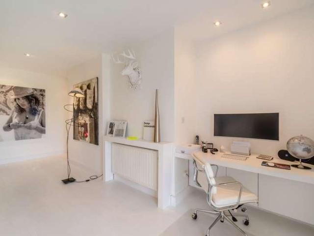 3 bed property for sale