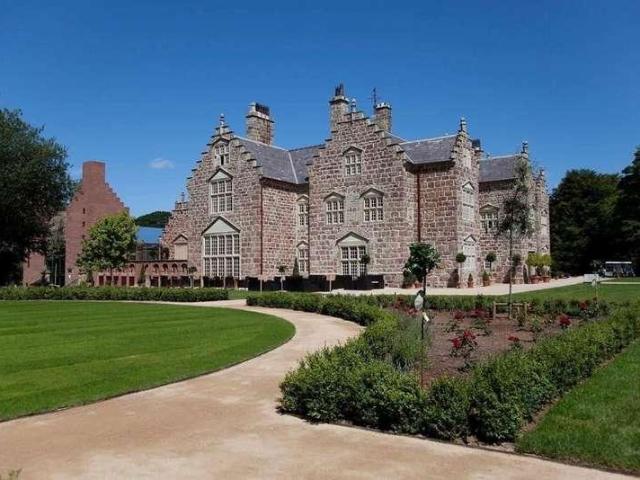 3 bed property for sale
